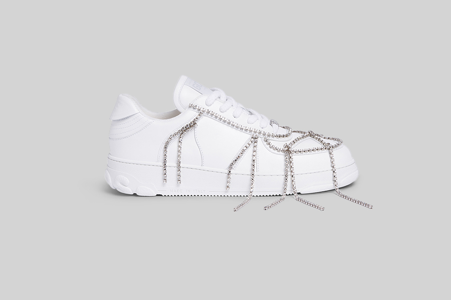GCDS sperimenta introducendo le sue Nami sneakers | Outpump